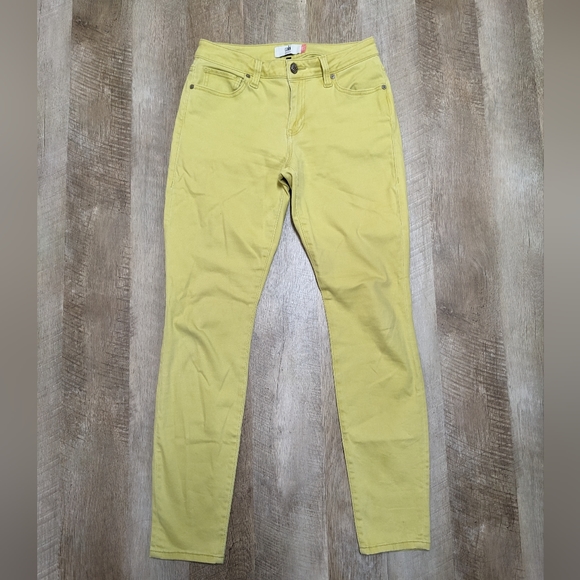 CAbi | Jeans | Cabi Chartreuse Curvy Skinny Jeans | Poshmark